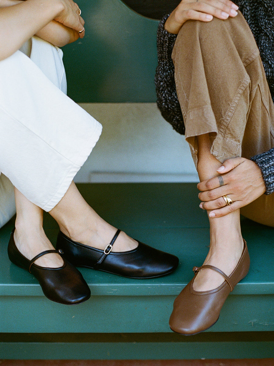 Daria in Black | LOQ.US