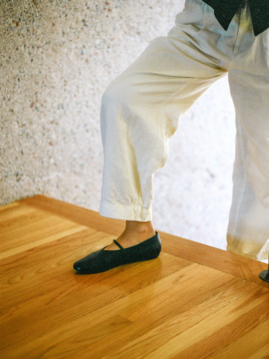 Daria in Black | LOQ.US